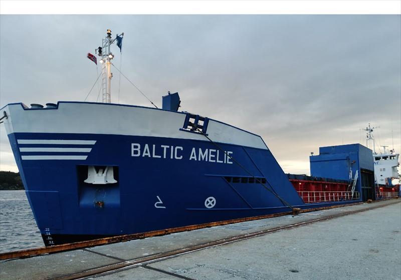 BALTIC AMELIE - Vesseljoin