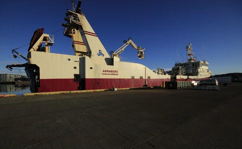 AKRABERG - Vesseljoin