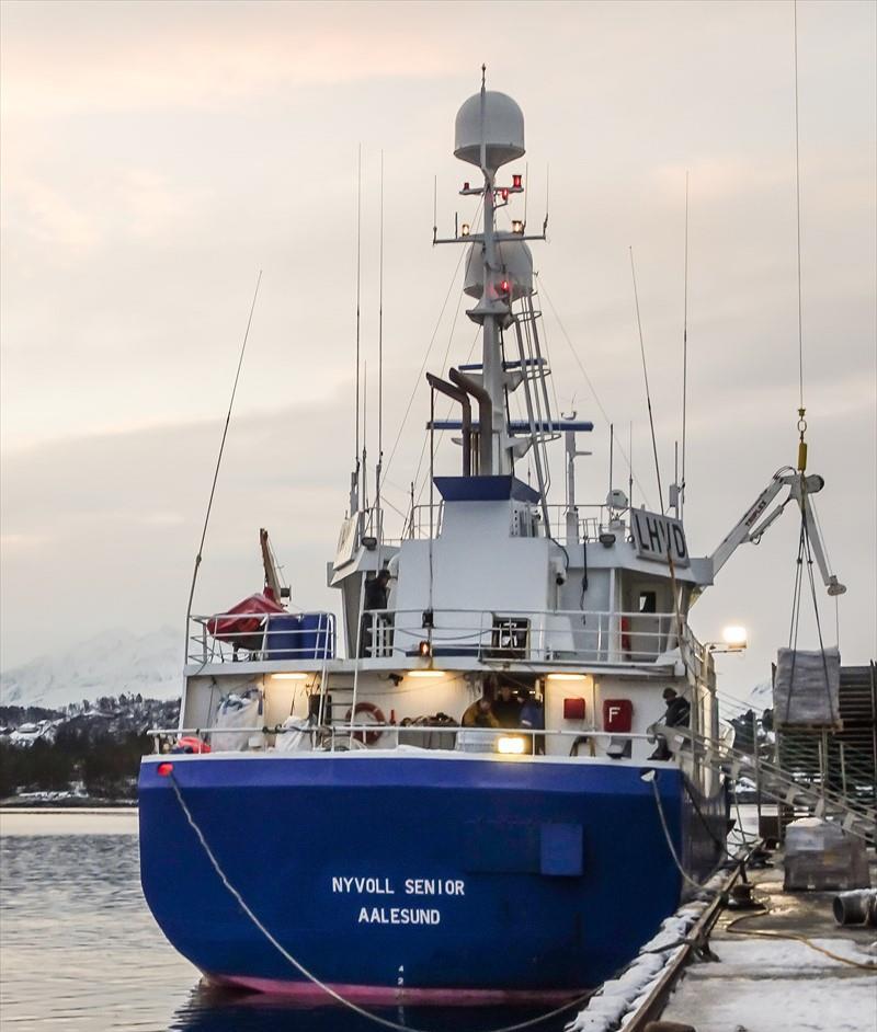 NYVOLL SENIOR - Vesseljoin