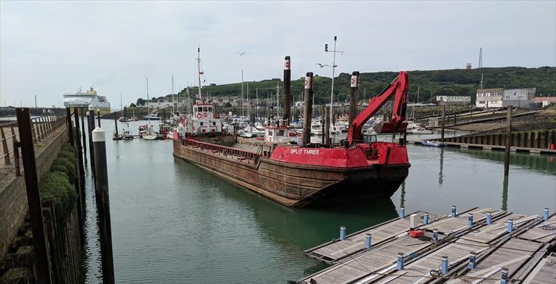 SPLIT THREE - Vesseljoin