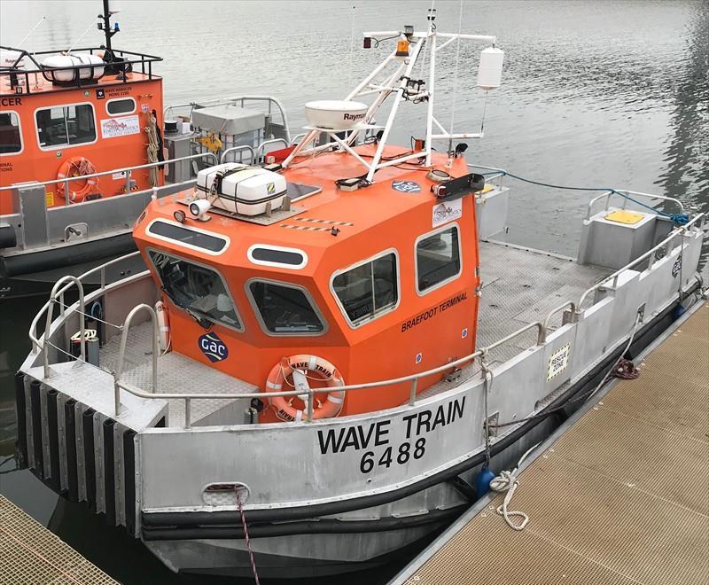 WAVE TRAIN - Vesseljoin