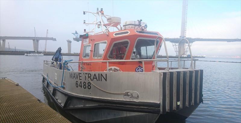 WAVE TRAIN - Vesseljoin