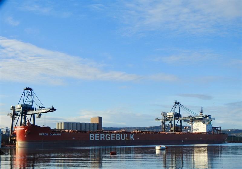 BERGE OLYMPUS - Vesseljoin