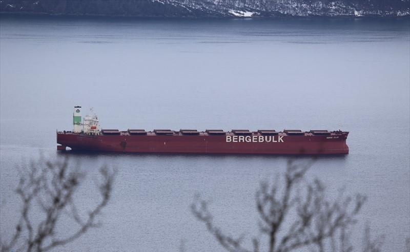 BERGE KUJU - Vesseljoin