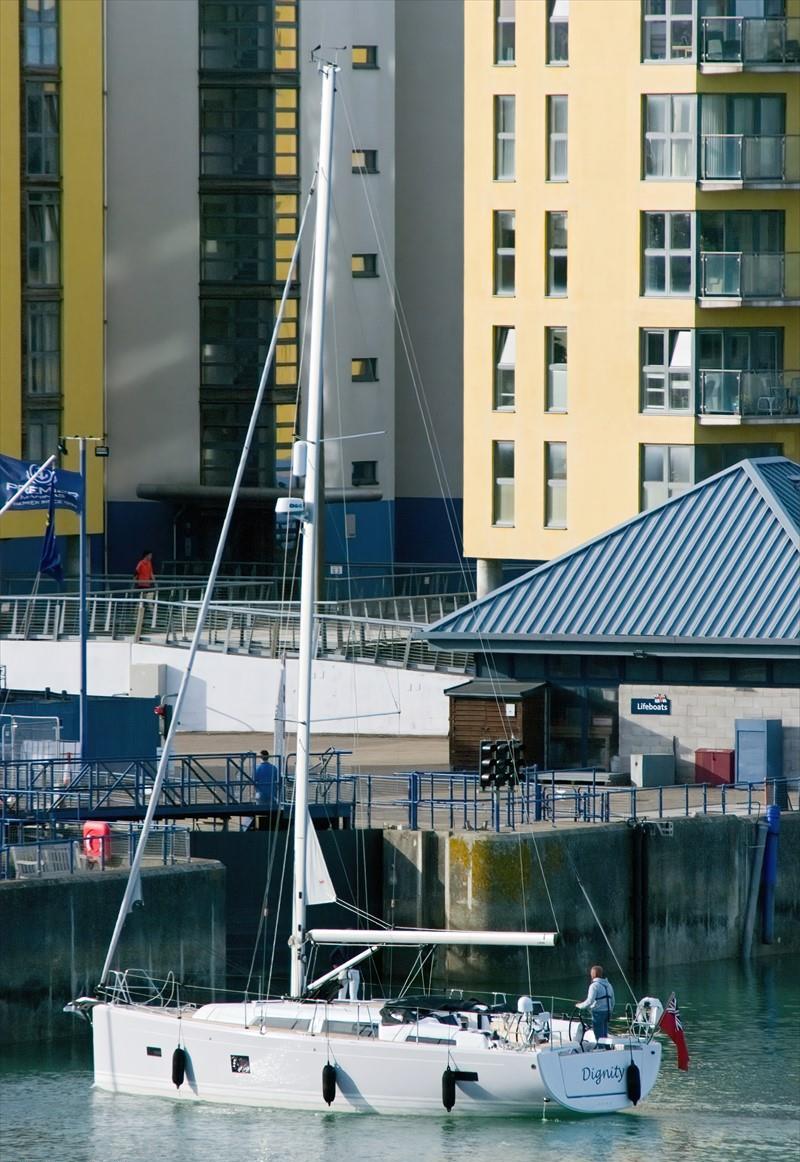 DIGNITY - Vesseljoin