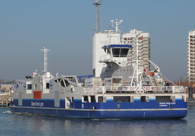 DAME VERA LYNN - Vesseljoin