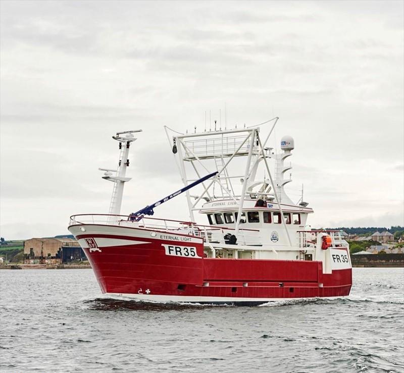 ETERNAL LIGHT - Vesseljoin