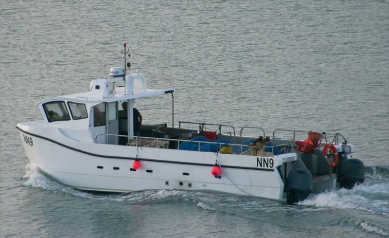 KELLY LOUISE - Vesseljoin