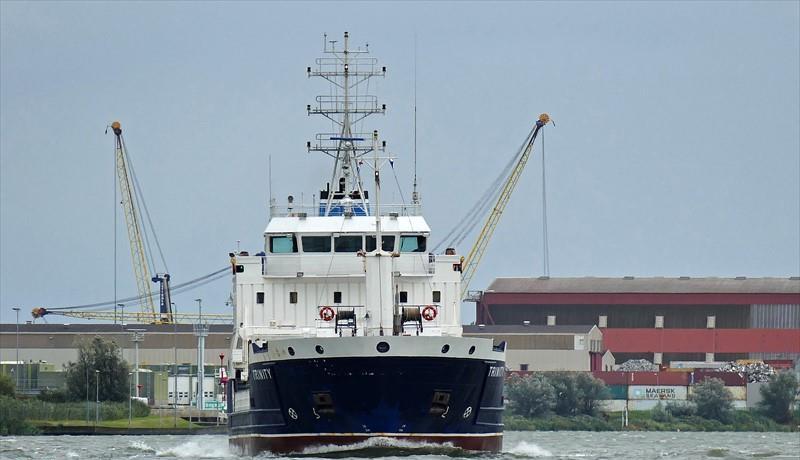 TRINITY - Vesseljoin