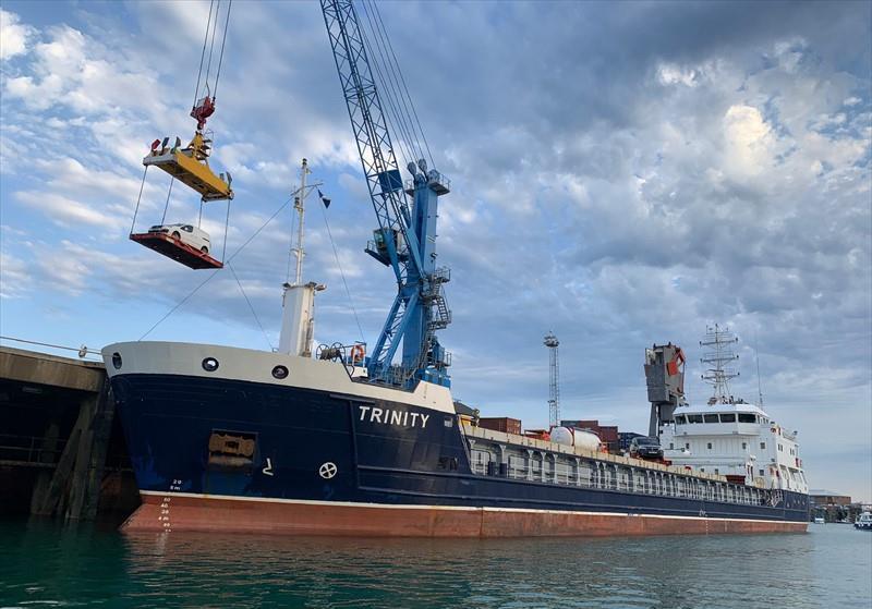 TRINITY - Vesseljoin