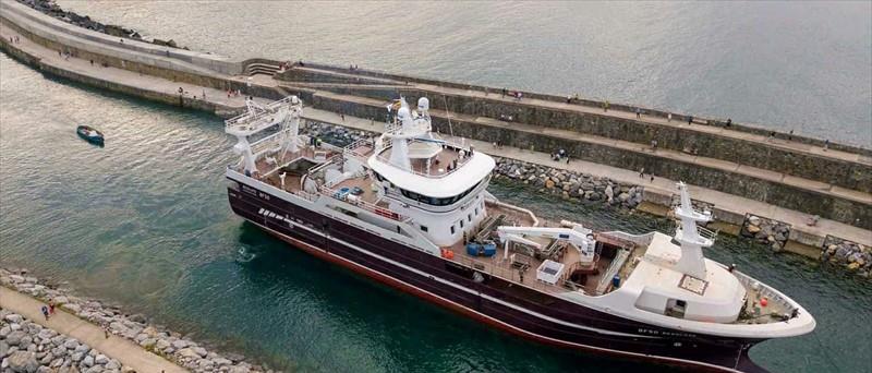 RESOLUTE BF50 - Vesseljoin