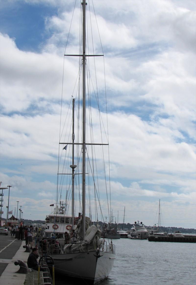 DONALD SEARLE - Vesseljoin