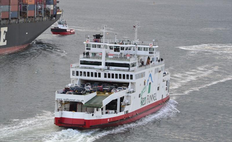 RED FALCON - Vesseljoin