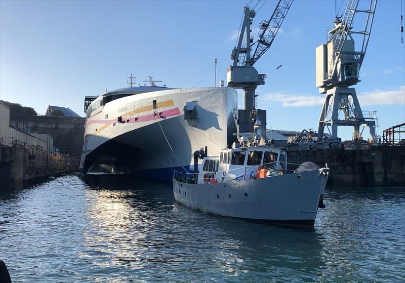 BOY BRENDAN - Vesseljoin