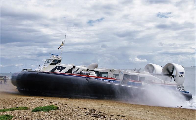 SOLENT EXPRESS - Vesseljoin