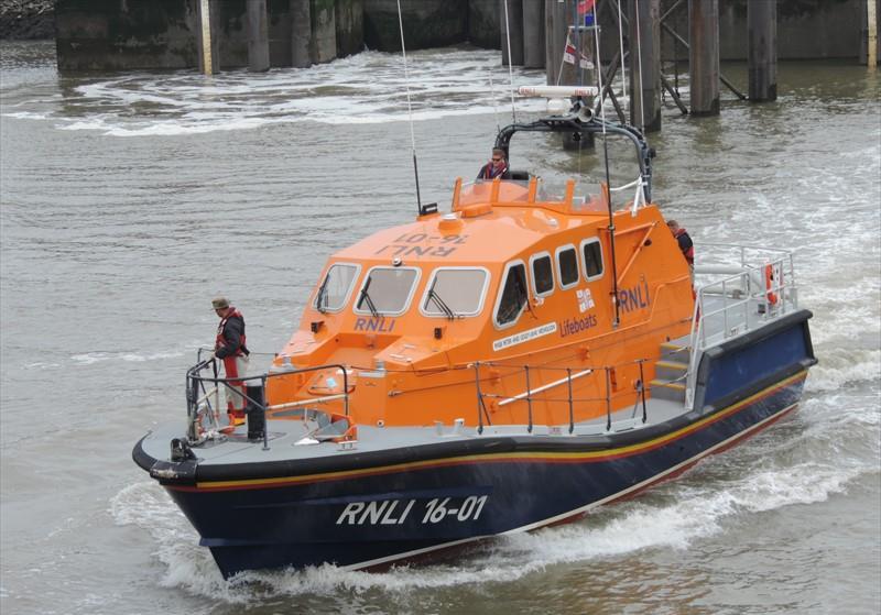 RNLI LIFEBOAT 16 11 - Vesseljoin
