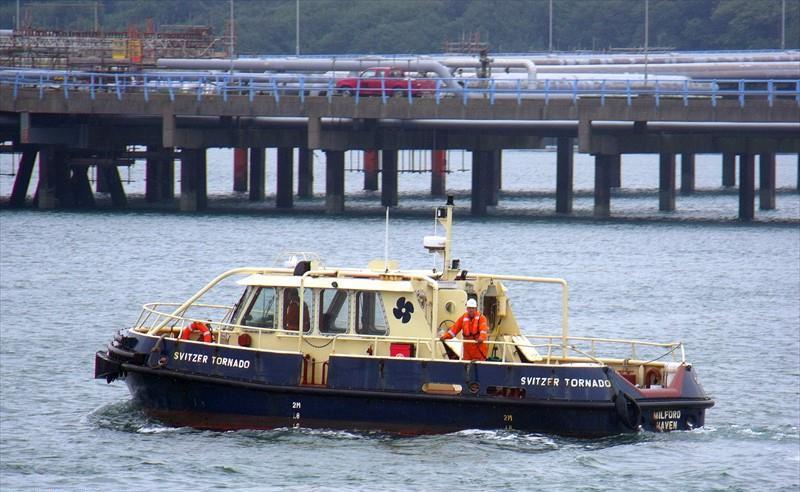 SVITZER TORNADO - Vesseljoin