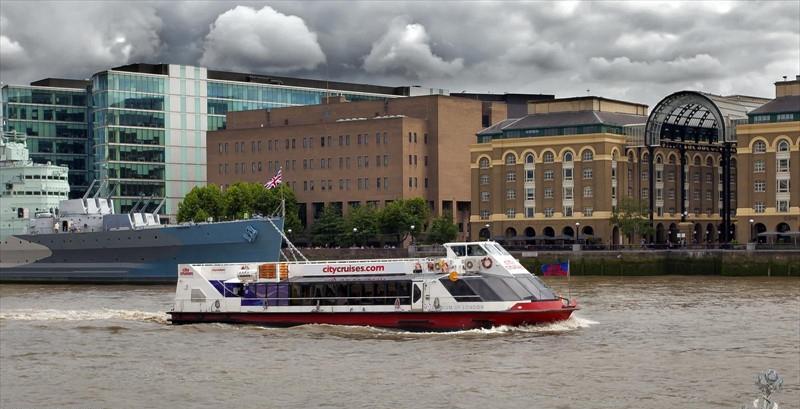 MILLENNIUM OF LONDON - Vesseljoin