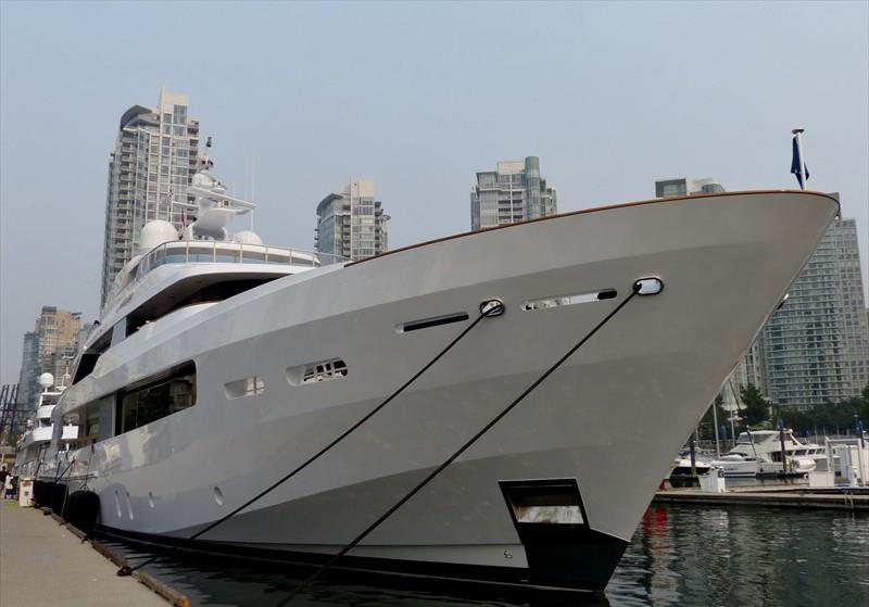 AFTER EIGHT - Vesseljoin