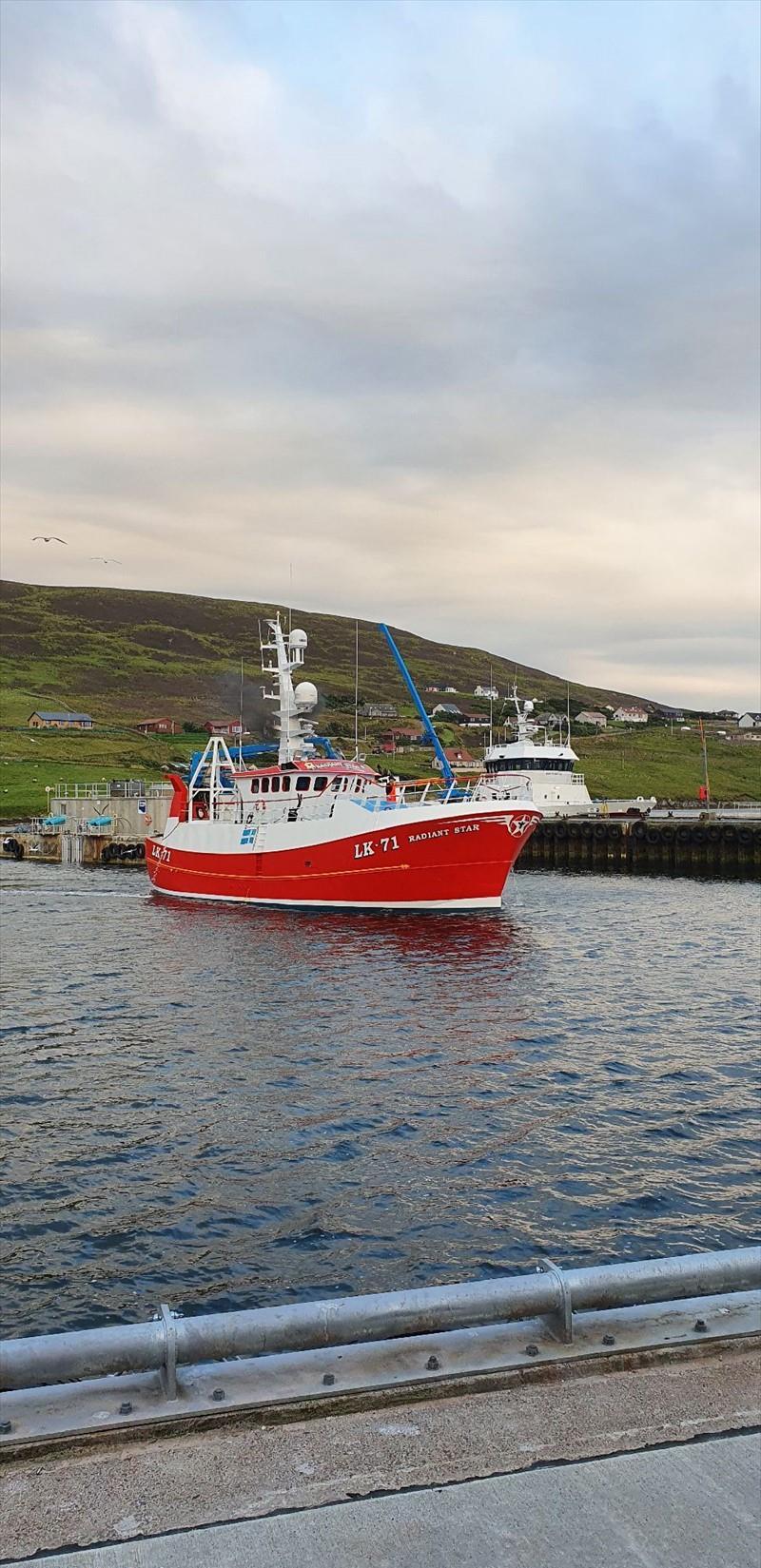 RADIANT STAR - Vesseljoin