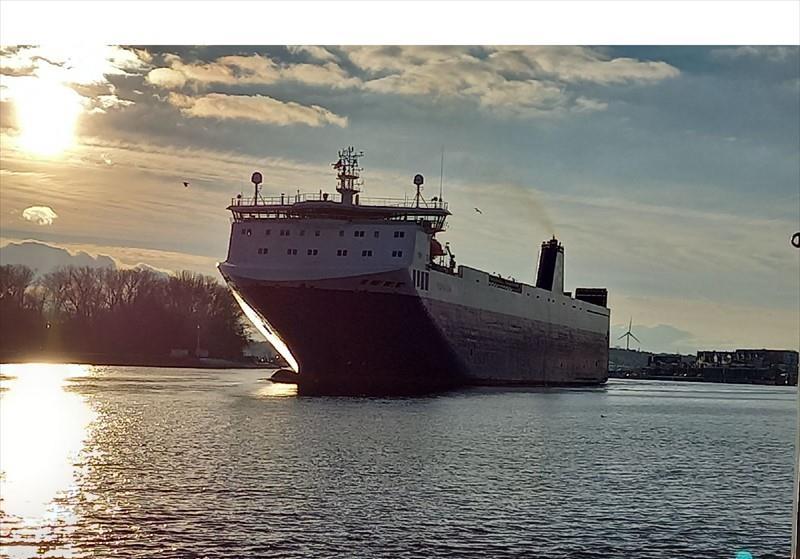 FIONIA SEA - Vesseljoin