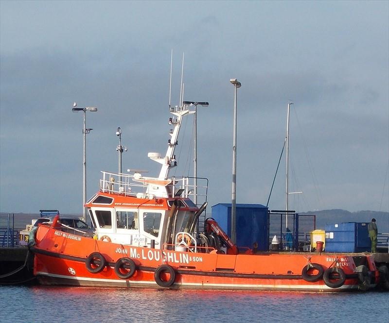 SALLY MCLOUGHLIN - Vesseljoin