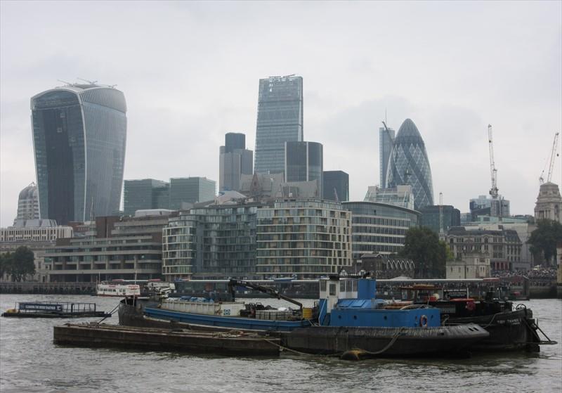 TIDY THAMES - Vesseljoin