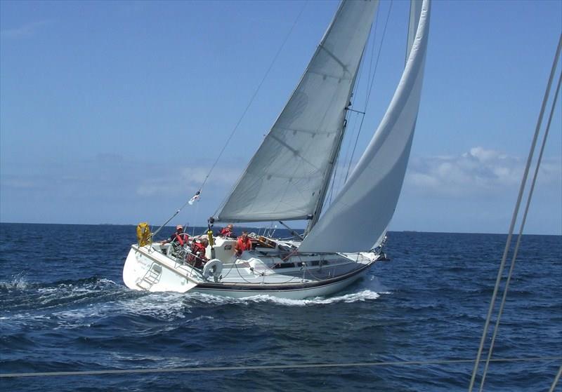 TYPHOON TEN - Vesseljoin