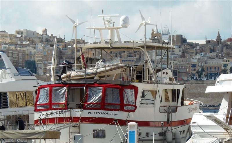 LA BONNE VIE - Vesseljoin