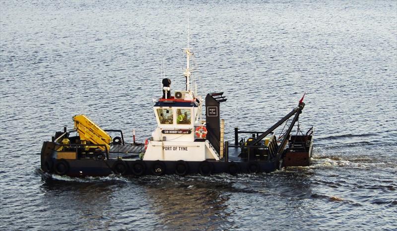 SIR BOBBY ROBSON - Vesseljoin
