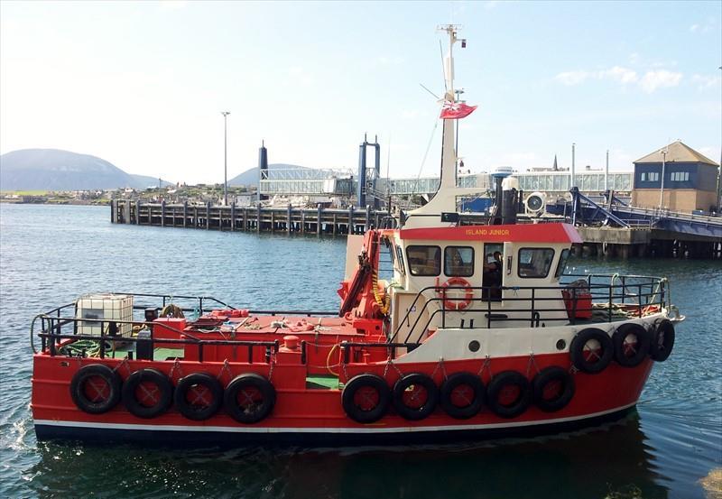 ISLAND JUNIOR - Vesseljoin