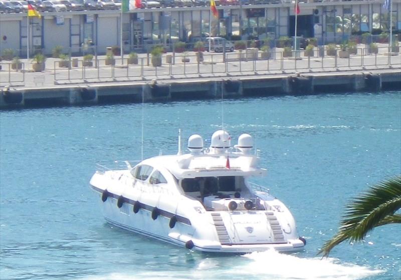 AFRICAN CAT - Vesseljoin