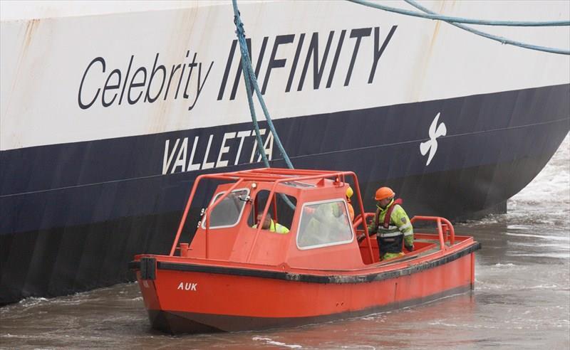 GIG BOAT AUK - Vesseljoin