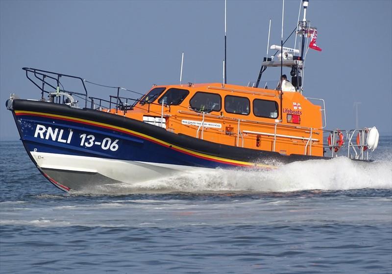 RNLI LIFEBOAT 13 06 - Vesseljoin