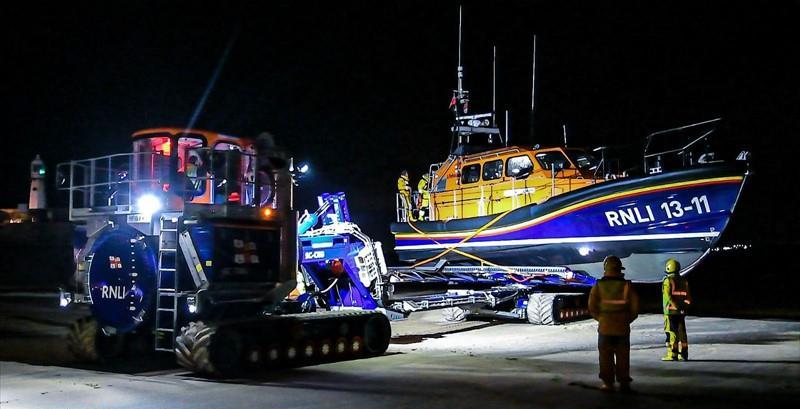 RNLI LIFEBOAT 13 11 - Vesseljoin