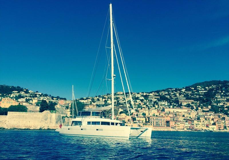 PEACE AND LOVE - Vesseljoin