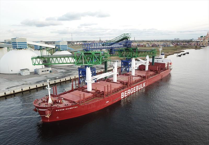 BERGE DAISETSU - Vesseljoin