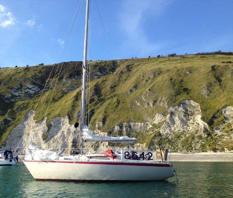 FIRST ESCAPE - Vesseljoin