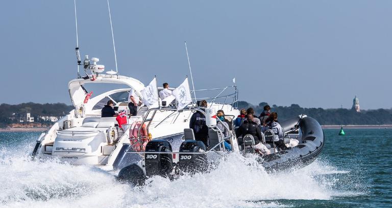 LIGHTNING REBEL - Vesseljoin