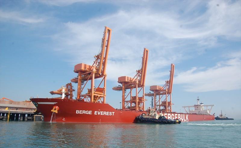 BERGE EVEREST - Vesseljoin