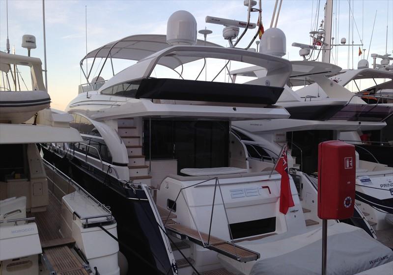 ZEN OF GIBRALTAR - Vesseljoin