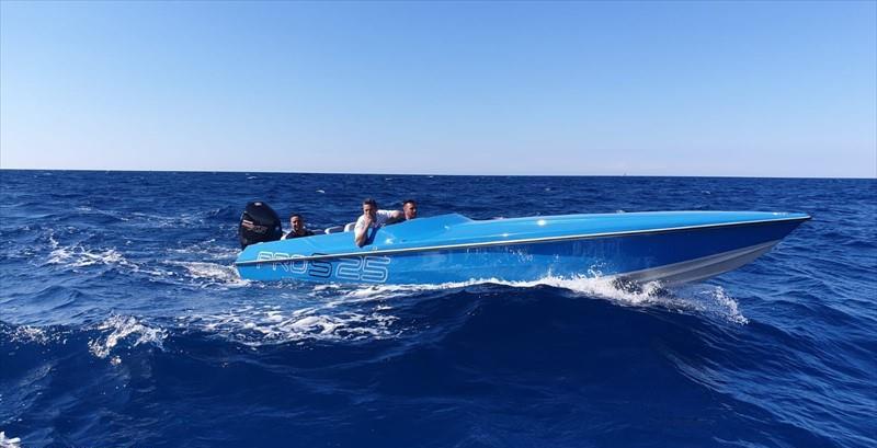 QUE PASA BLU - Vesseljoin