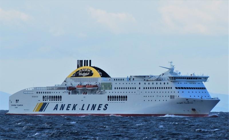 OLYMPIC CHAMPION - Vesseljoin