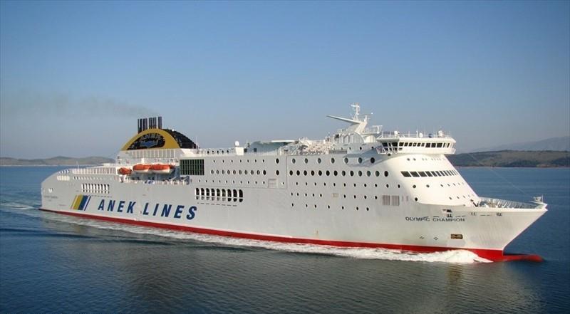 OLYMPIC CHAMPION - Vesseljoin