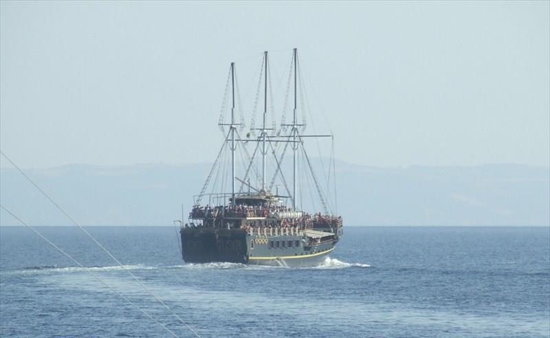 MENIA MARIA III - Vesseljoin