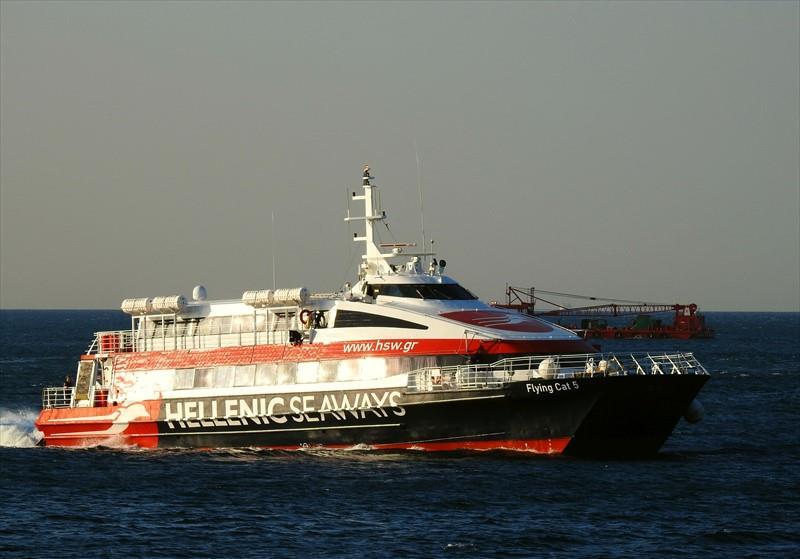 FLYINGCAT 5 - Vesseljoin