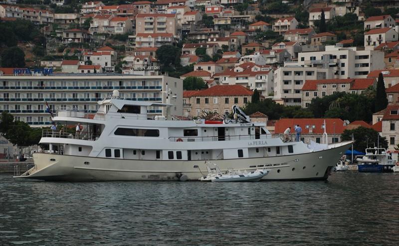 LA PERLA - Vesseljoin