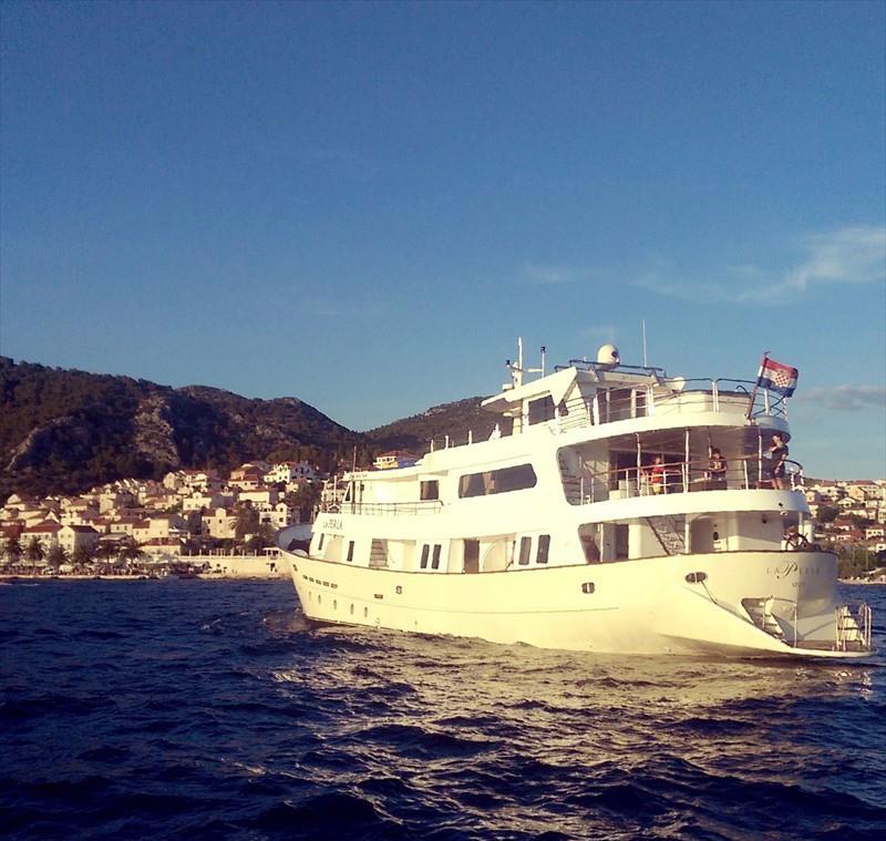 LA PERLA - Vesseljoin