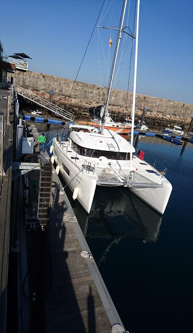 MARE NEGRONI - Vesseljoin