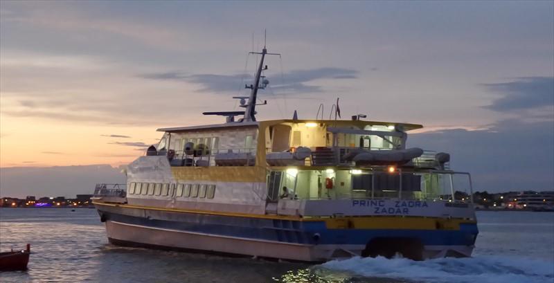 PRINC ZADRA - Vesseljoin